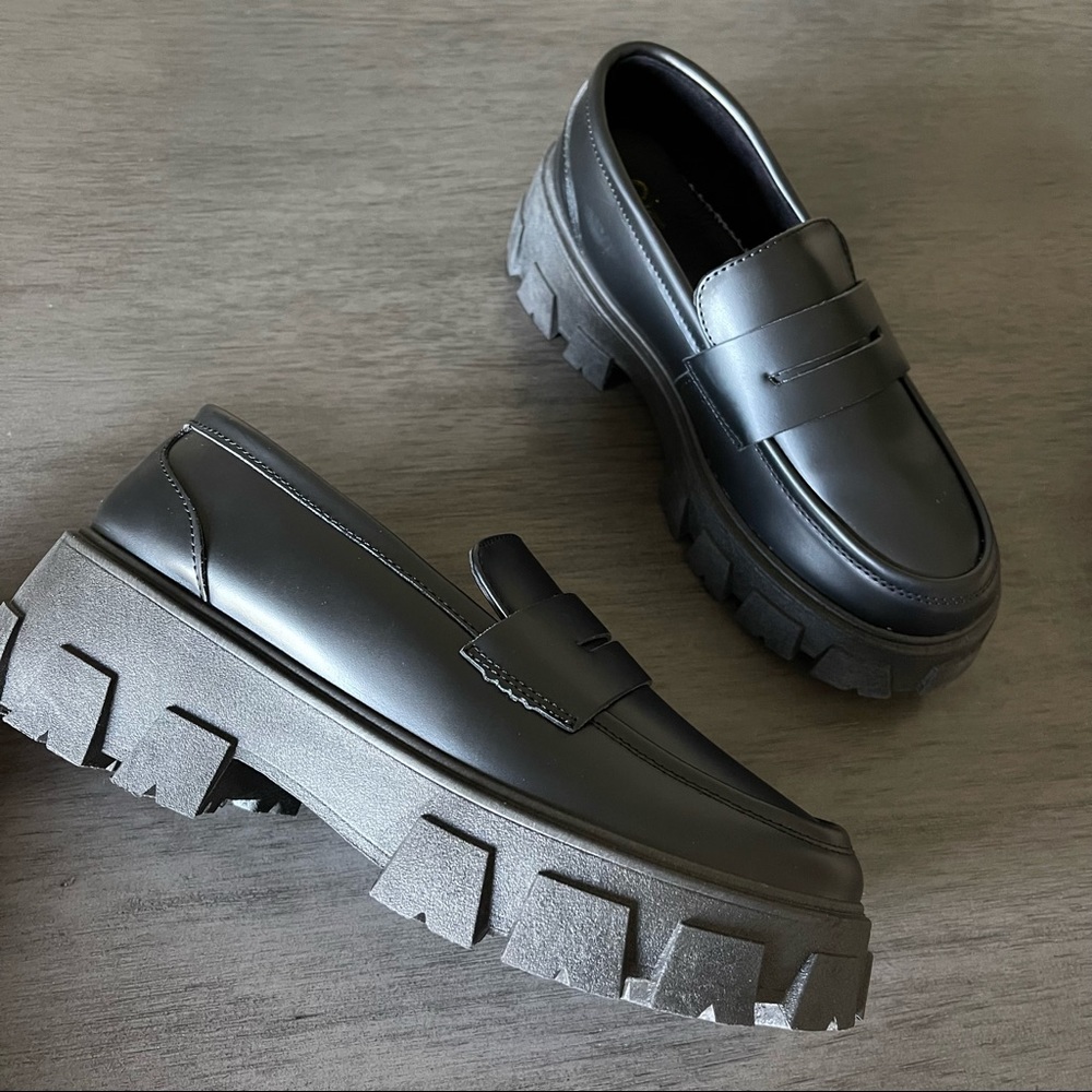 Kendall Matte Black Penny Loafers - Gem